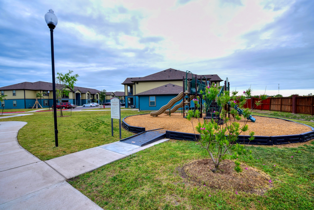 Apartments in Gregory, TX | The Glades of Gregory | (361) 415-2373